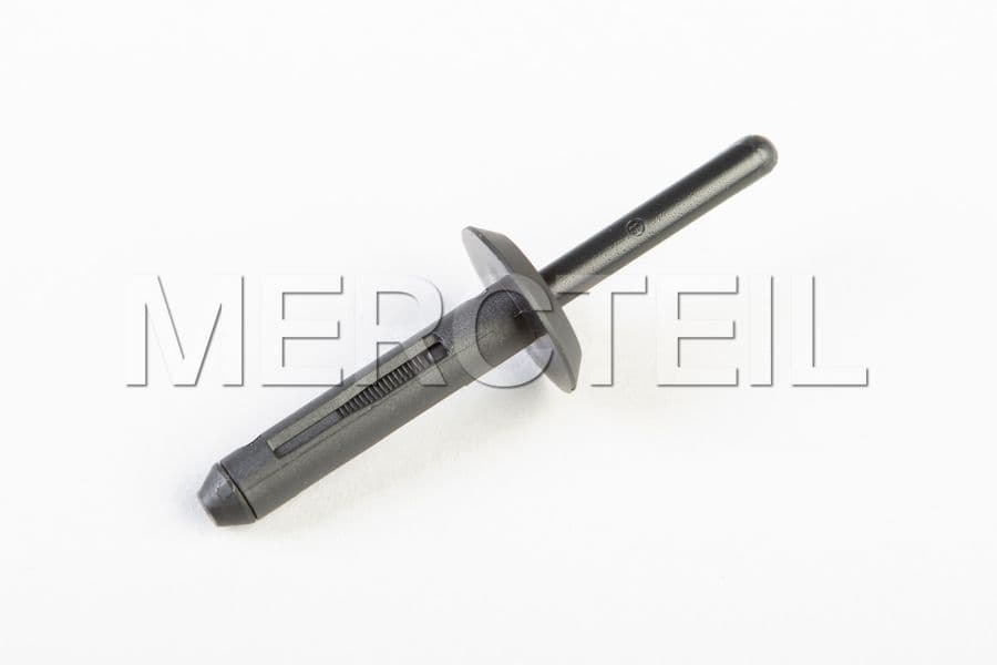 Buy the spare part BMW 07149140786 blind rivet