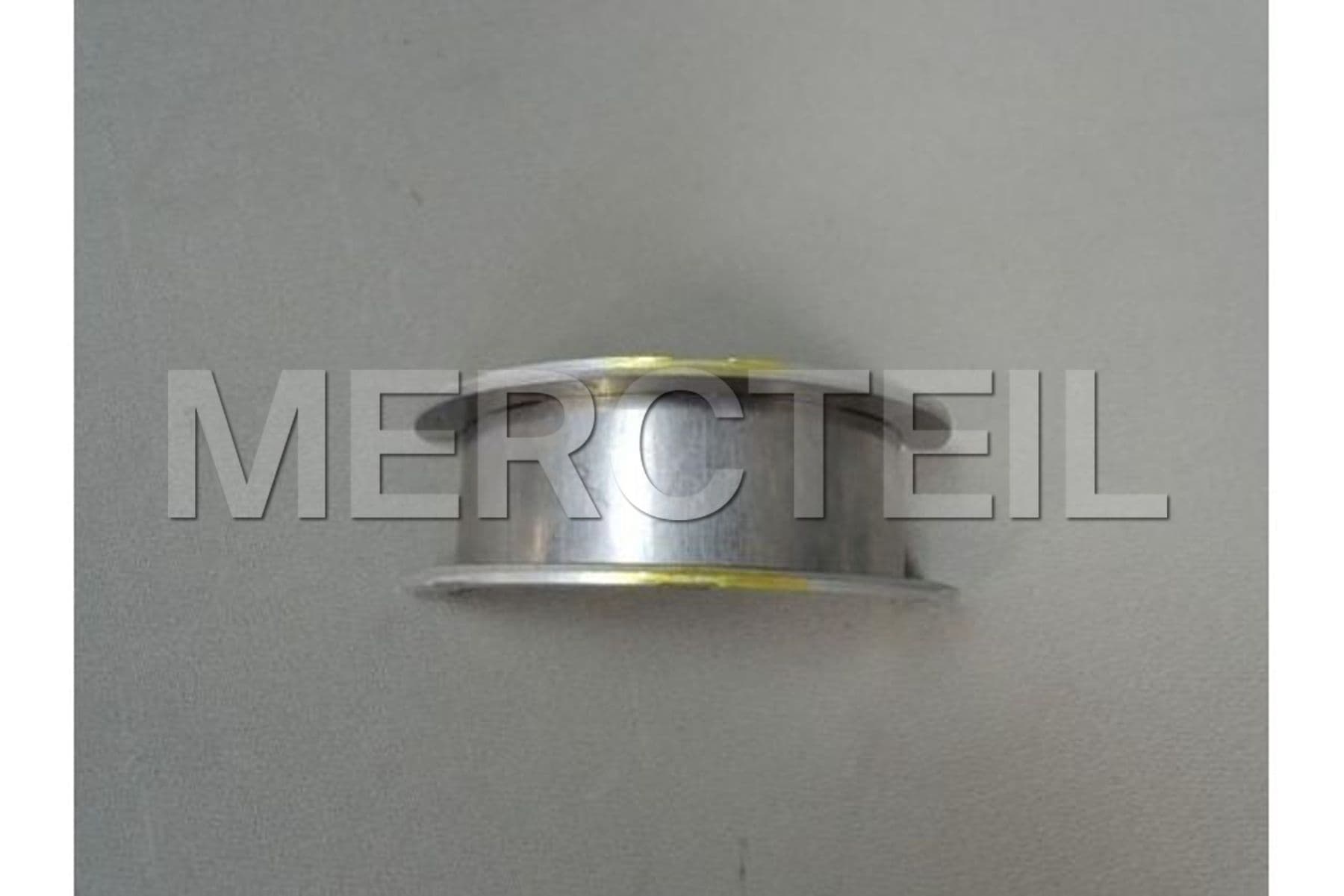Buy the spare part BMW 11217576763 guide bearin