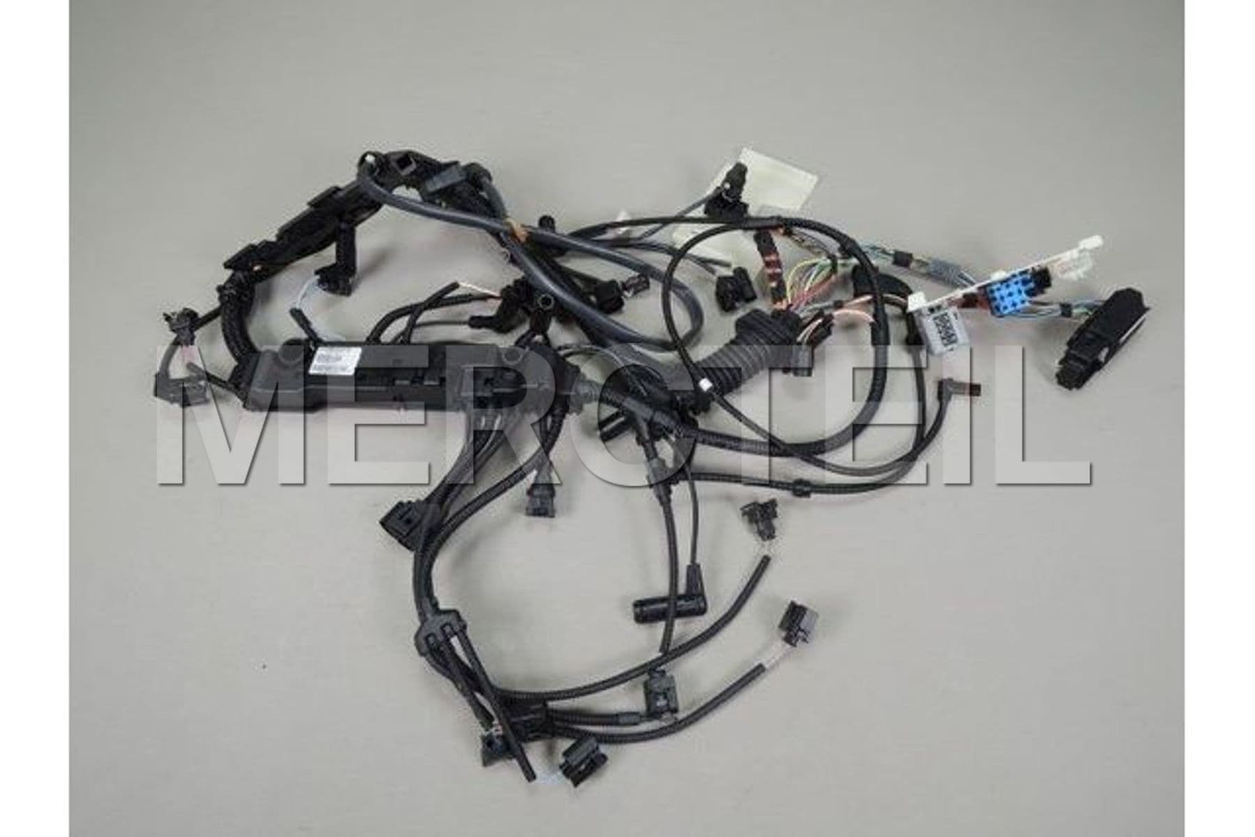 Buy the spare part BMW 12517801039 engine wirin