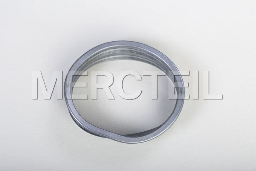 Buy the spare part BMW 13717571359 gasket