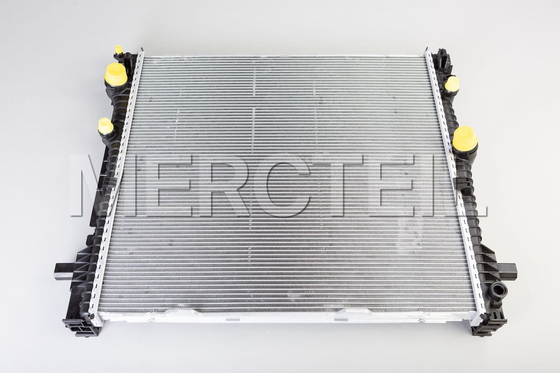 Buy the spare part BMW 17118665241 radiator