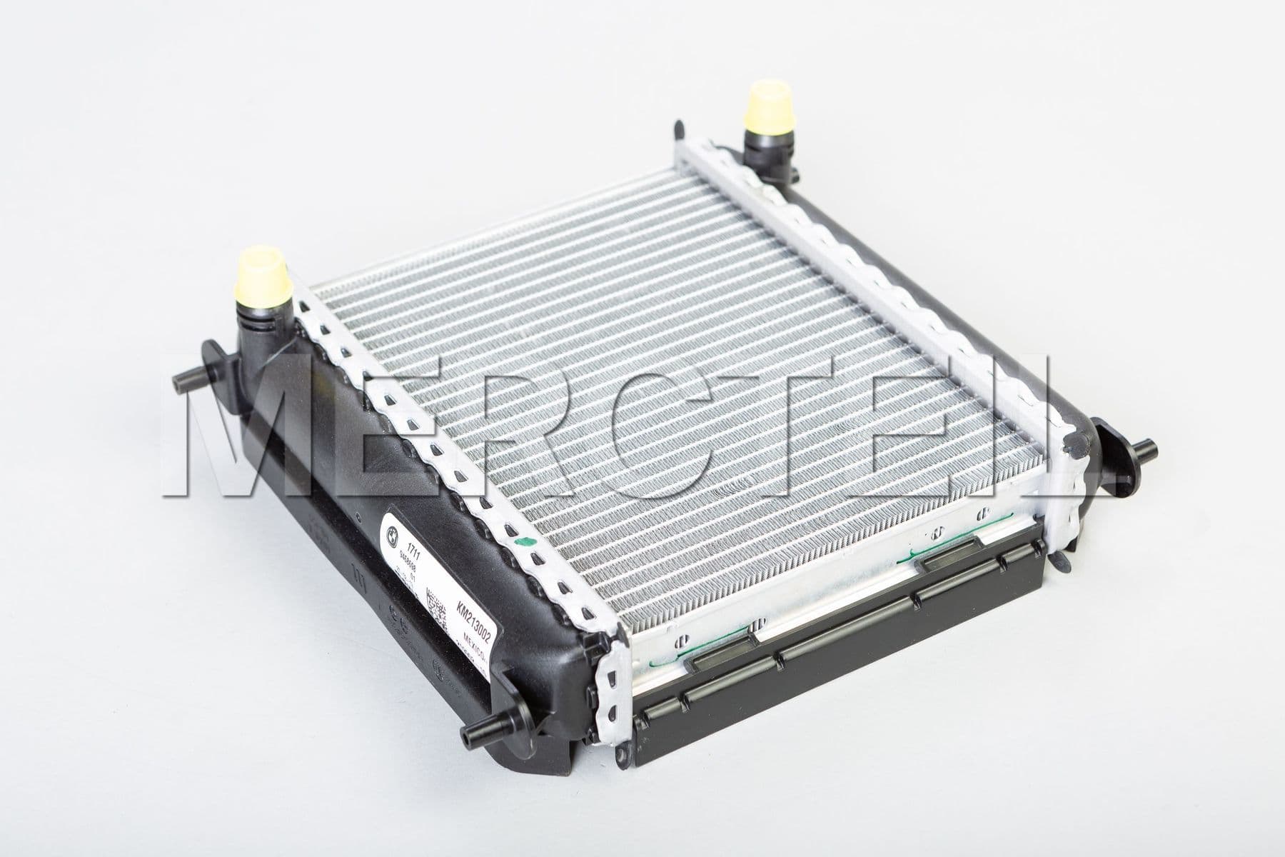 Buy the spare part BMW 17119468698 remote radia