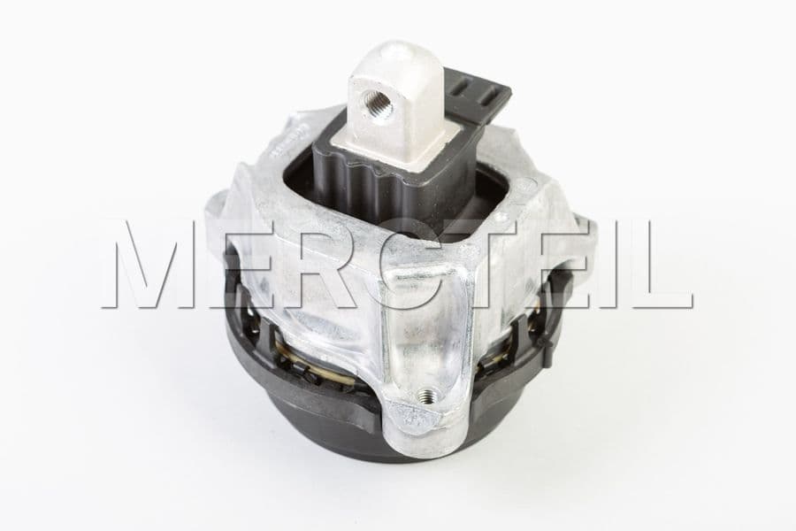 Buy the spare part BMW 22116860472 engine mount