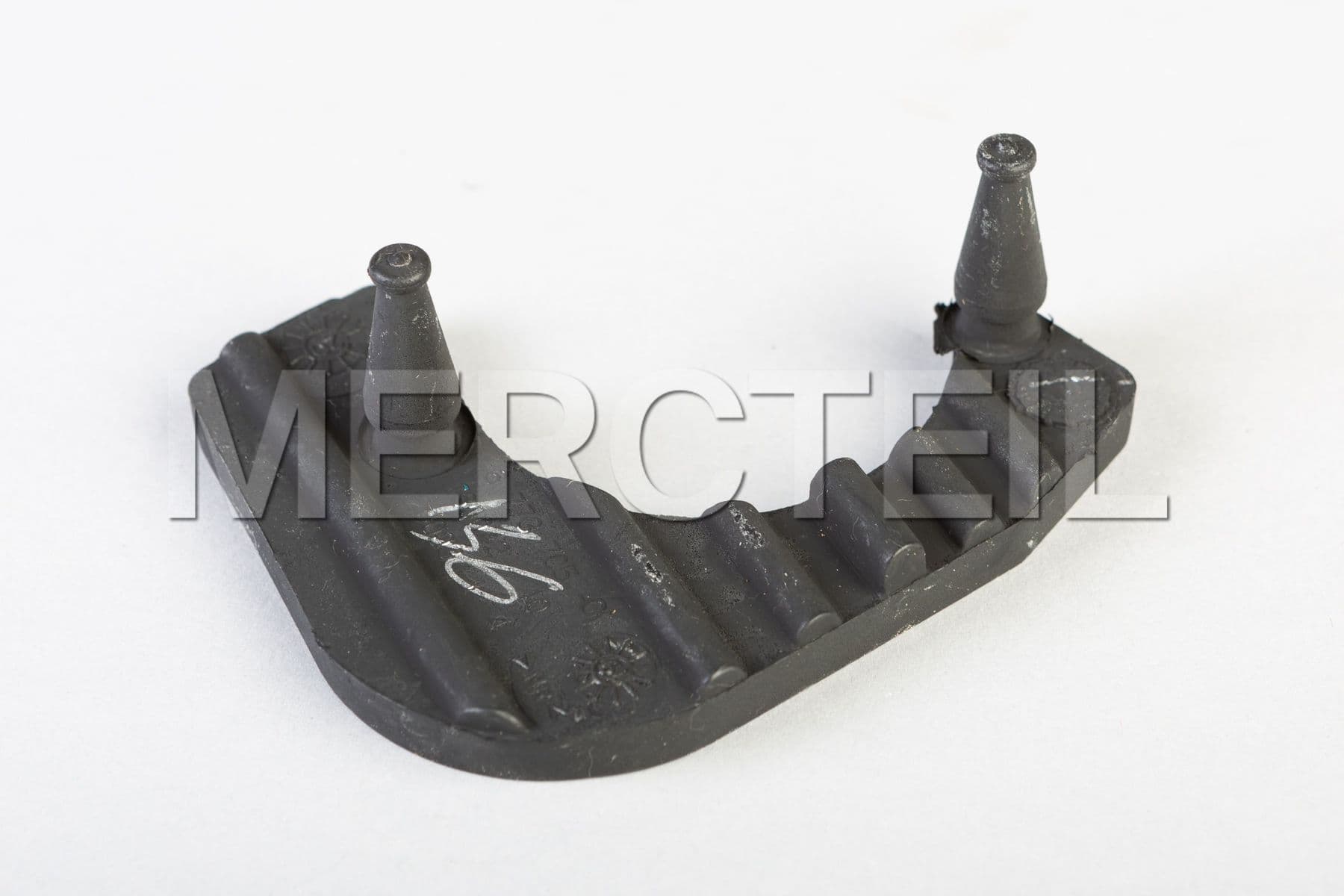 Buy the spare part BMW 22326773705 stop buffer