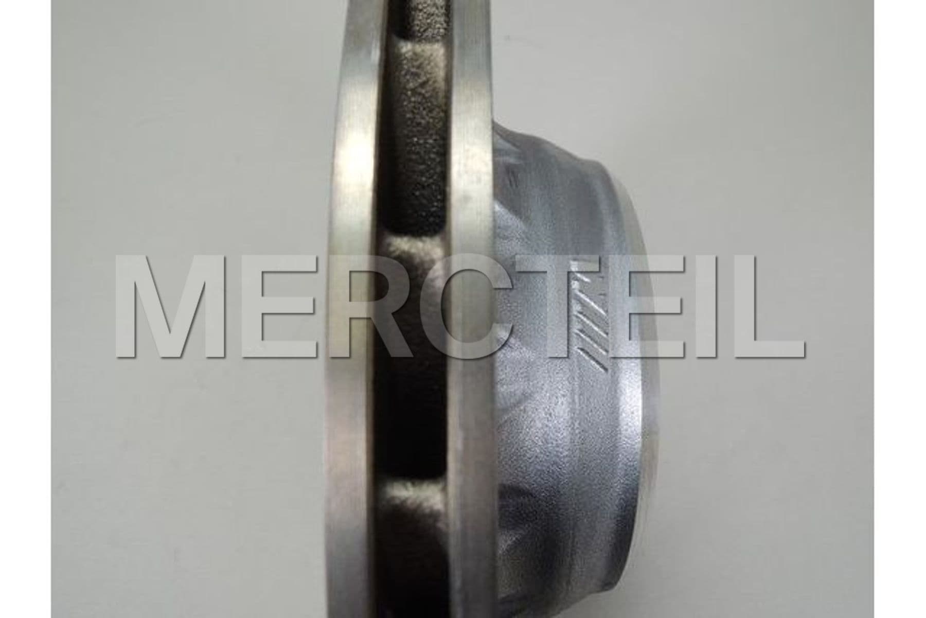 Buy the spare part BMW 34212284904 brake disc ventilated right