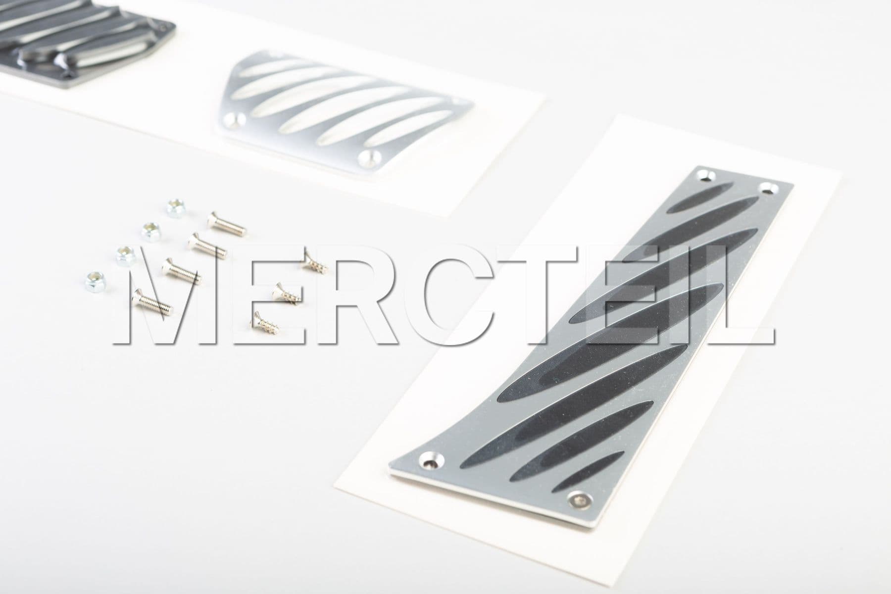 Buy the spare part BMW 35002213212 set of alumi