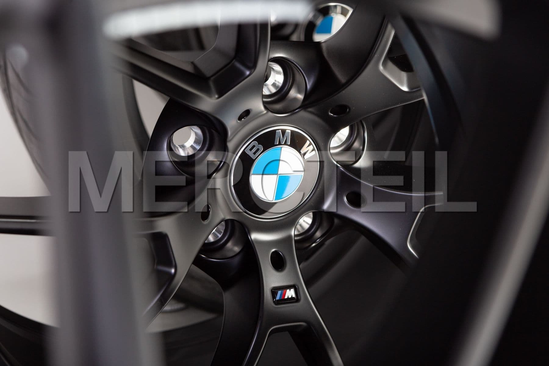 Kaufen Sie das Ersatzteil BMW 36112449762 rdc komplettradsatz sommer sch