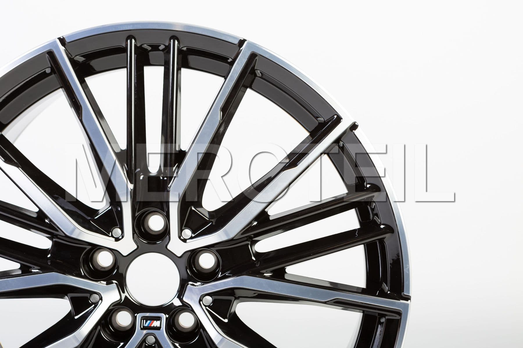 Kaufen Sie das Ersatzteil BMW 36118092356 scheibenrad leichtmetall jet b