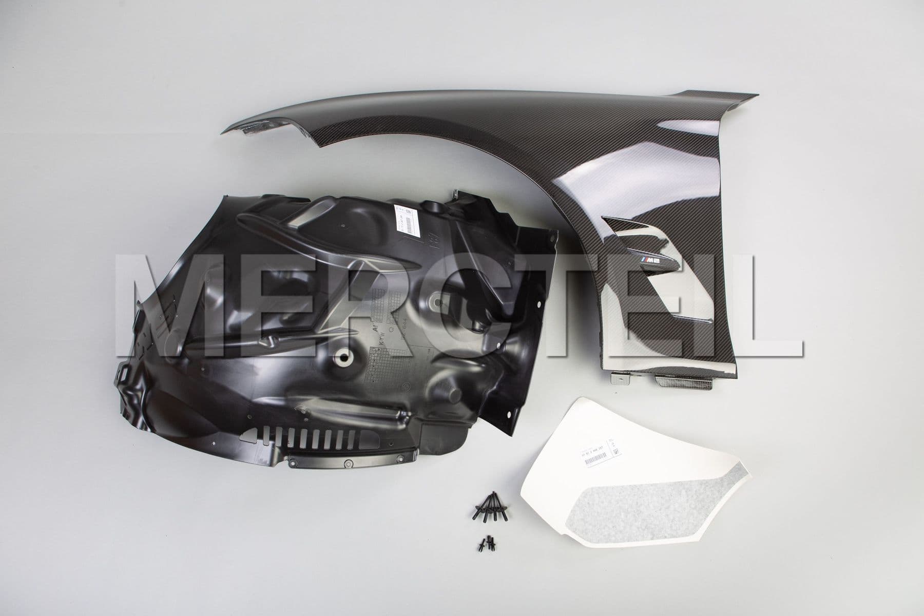 Buy the spare part BMW 41352449803 side panel c