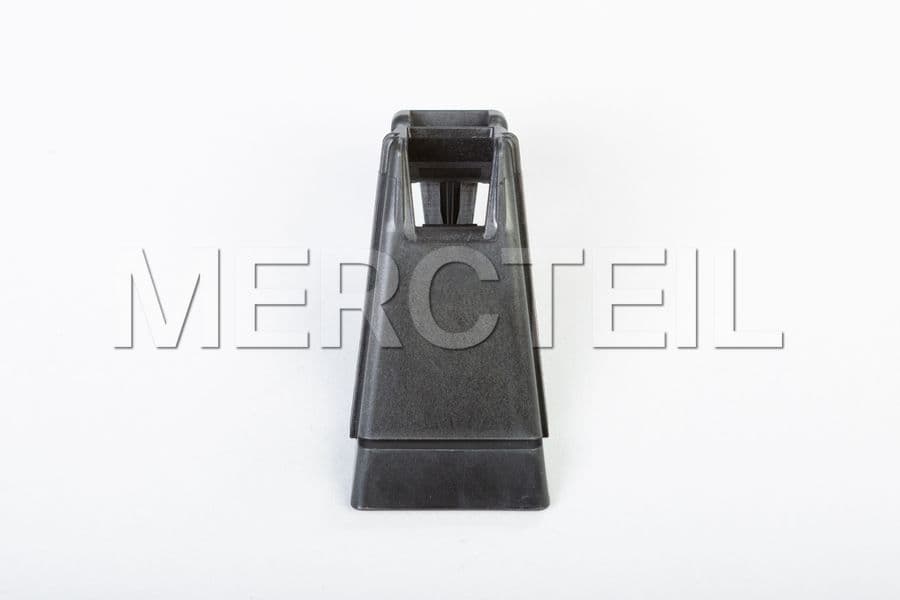 Buy the spare part BMW 51117469880 support