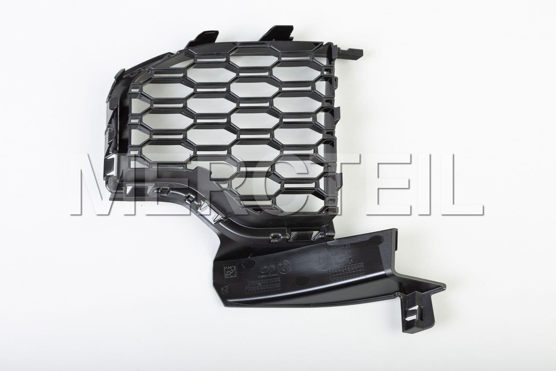 Buy the spare part BMW 51118070173 grill side