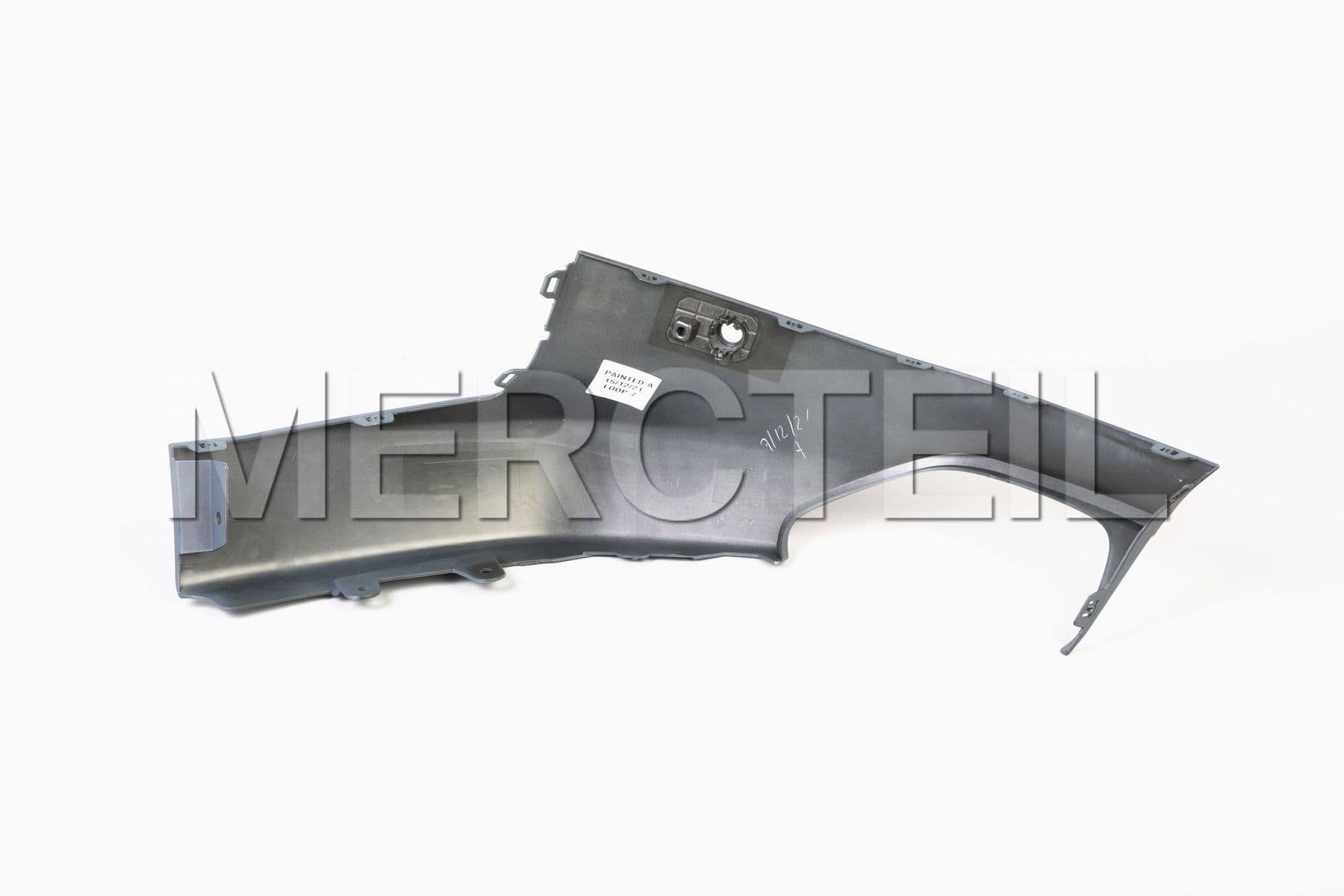 Buy the spare part BMW 51125A2E9C8 trim panel r