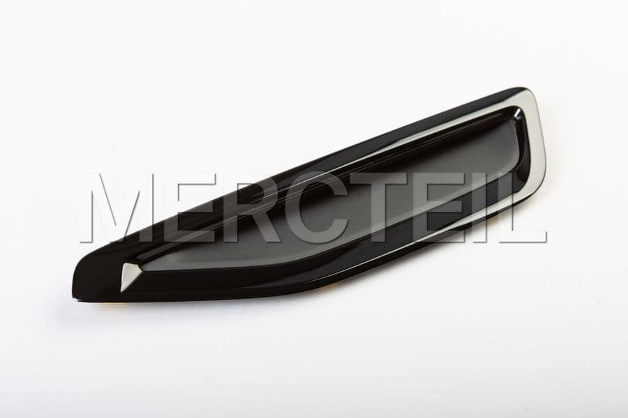 Buy the spare part BMW 51137418177 trim air du