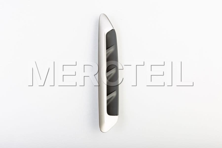 Buy the spare part BMW 51137461076 finisher si