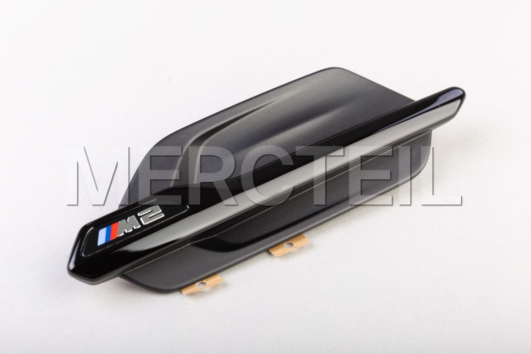 Buy the spare part BMW 51138077499 molding left