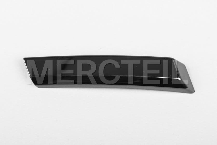 Buy the spare part BMW 51138096137 trim strip