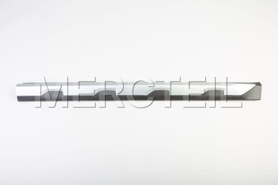 Buy the spare part BMW 51138499210 moulding doo