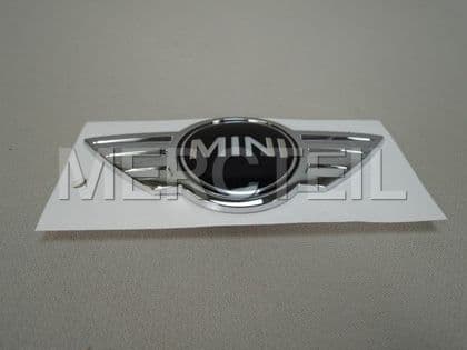 Buy the spare part BMW 51142754973 emblem front