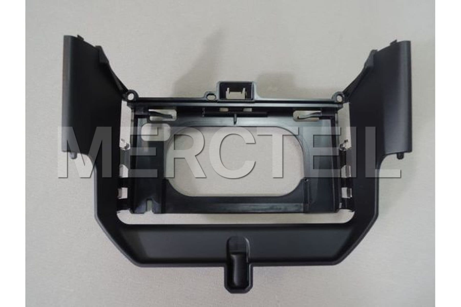 Buy the spare part BMW 51166833816 compartment