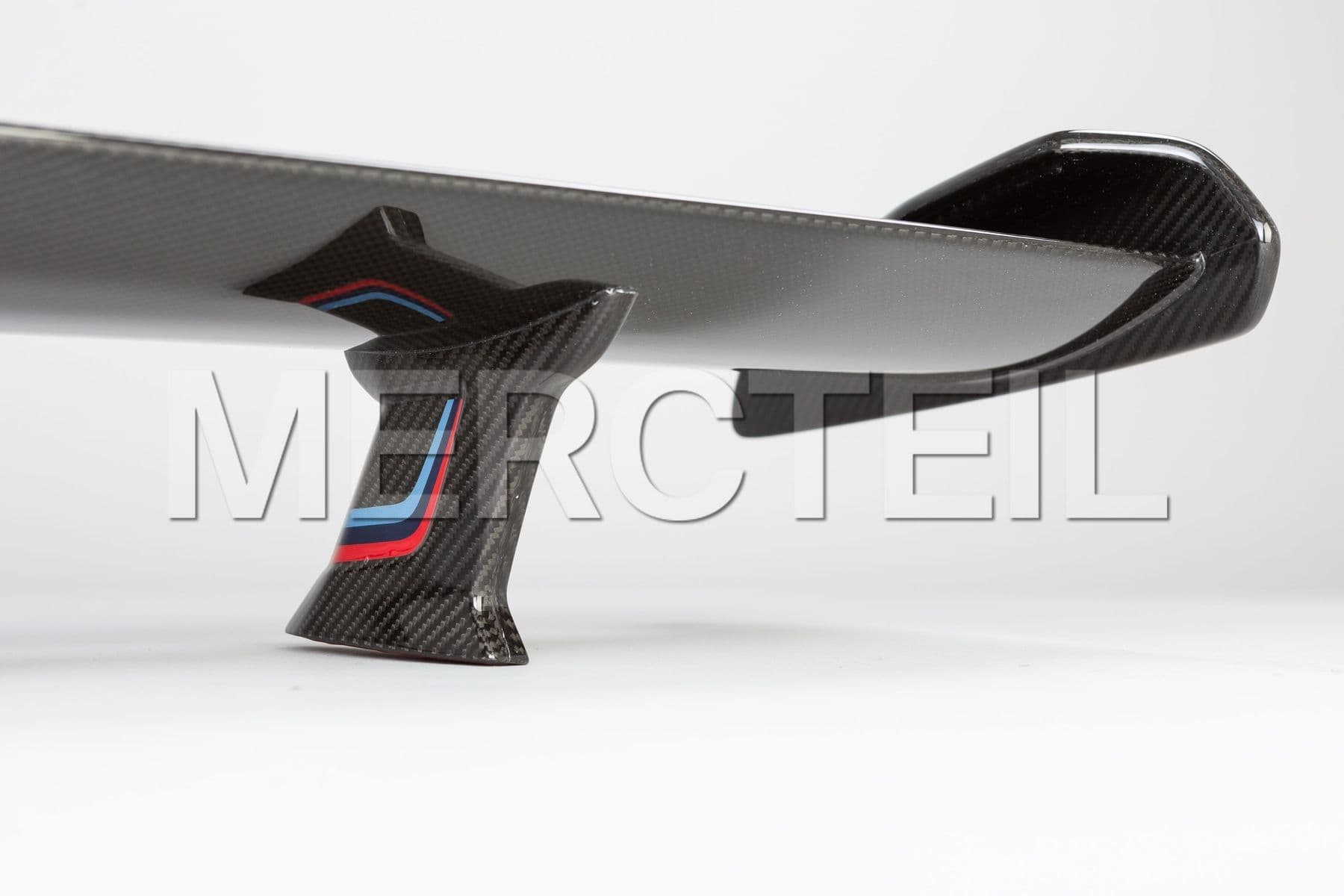 Buy the spare part BMW 51192409319 rear spoiler