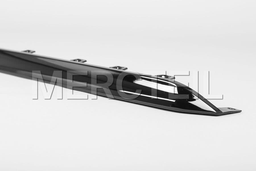 Buy the spare part BMW 51192462600 sill attachm