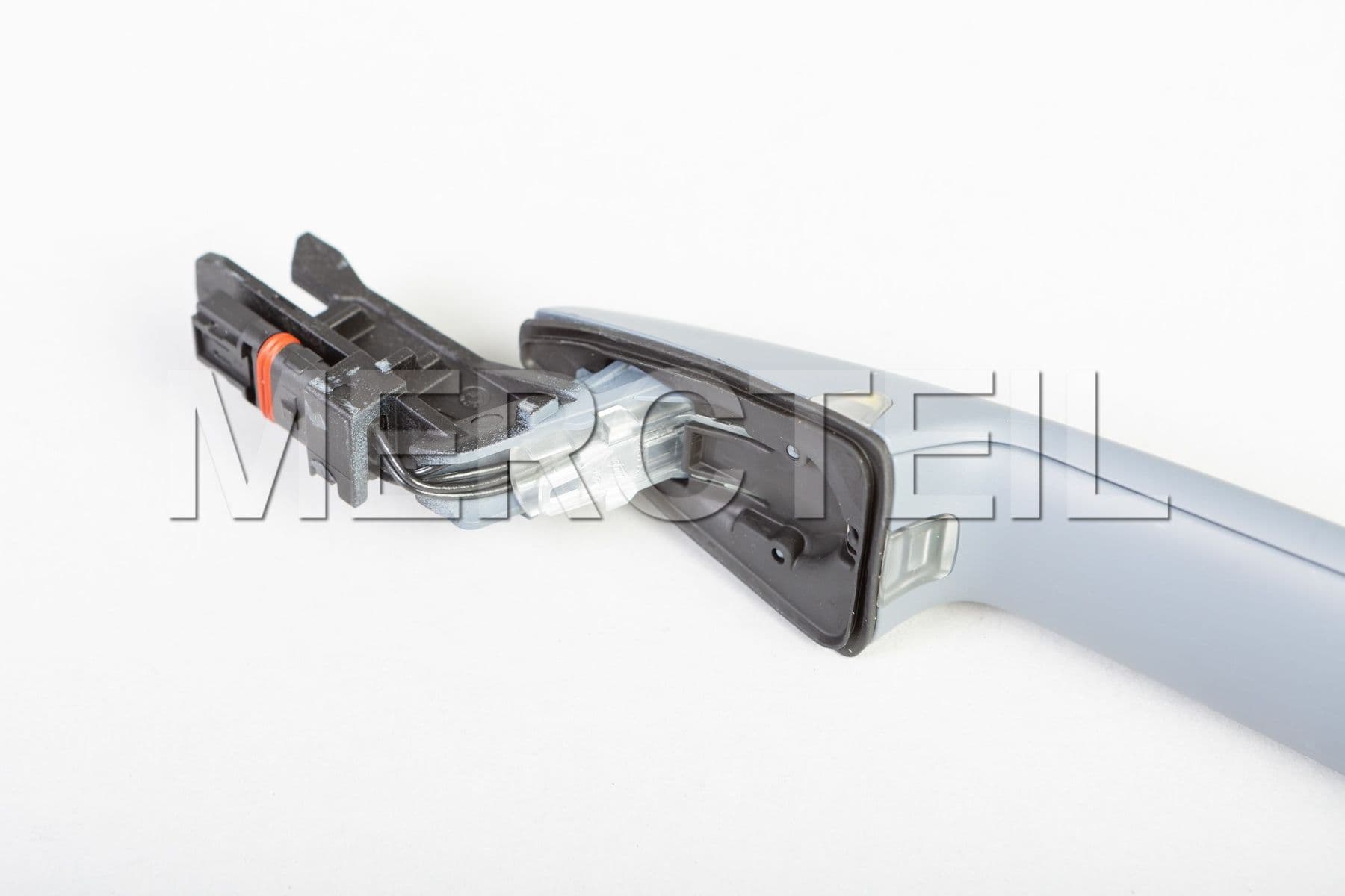 Buy the spare part BMW 51217433843 outside door