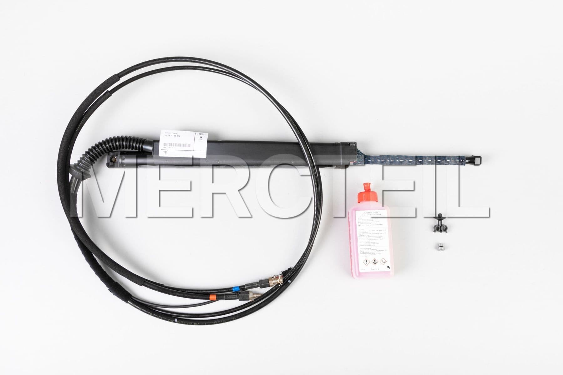 Buy the spare part BMW 51247163662 hydraulic cy