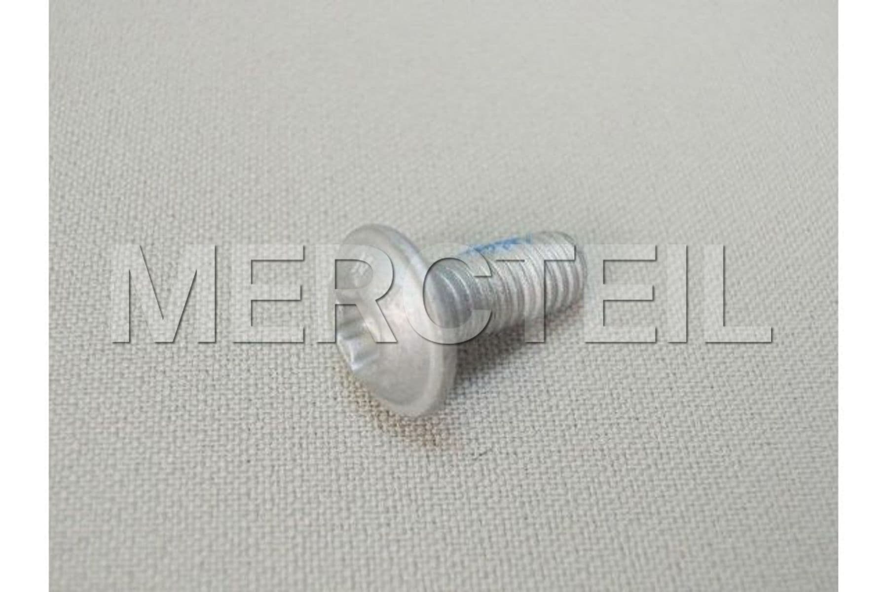 Buy the spare part BMW 51257066562 torx bolt
