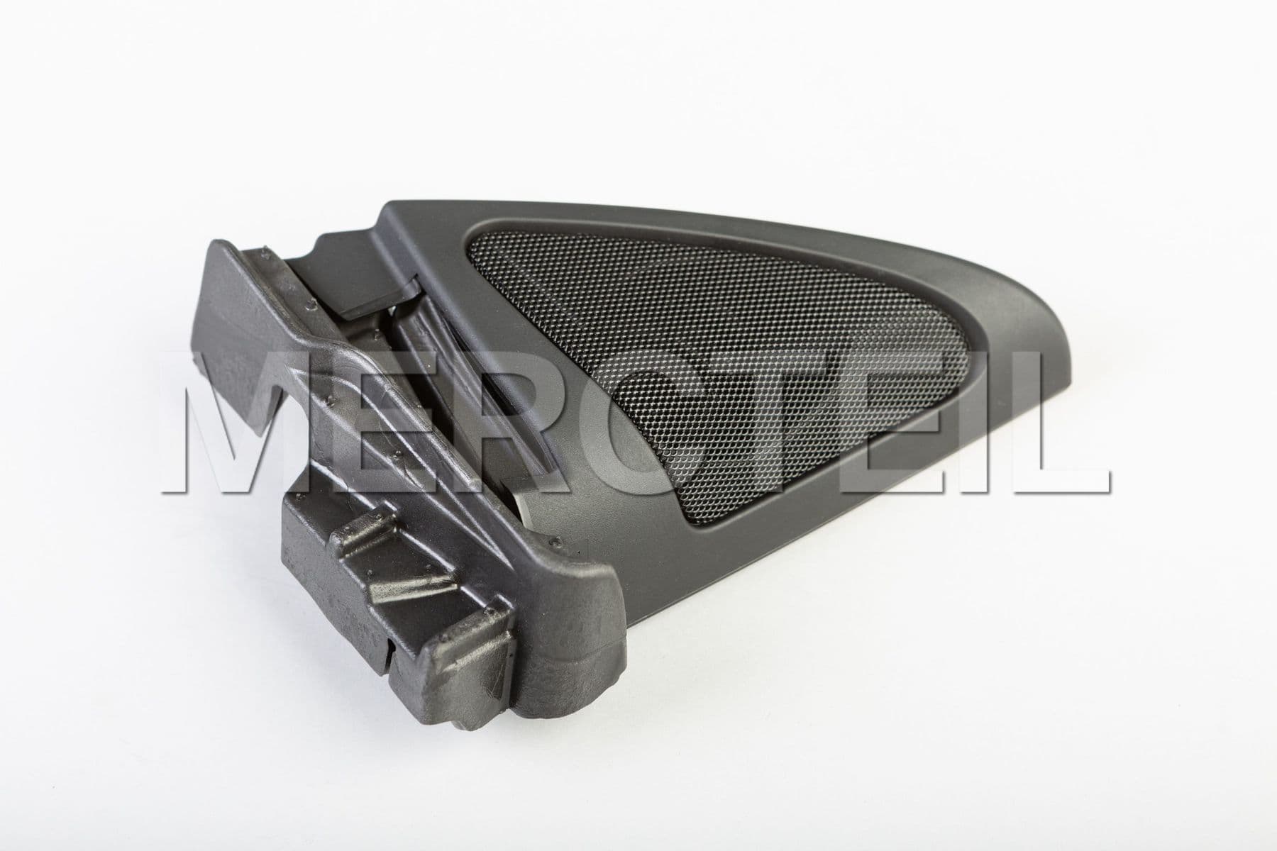 Buy the spare part BMW 51337401154 corner mould