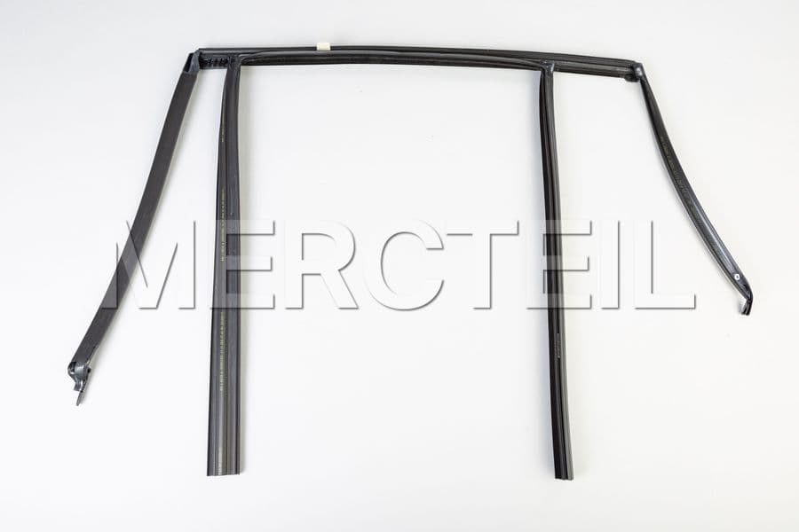 Buy the spare part BMW 51357393448 window guide