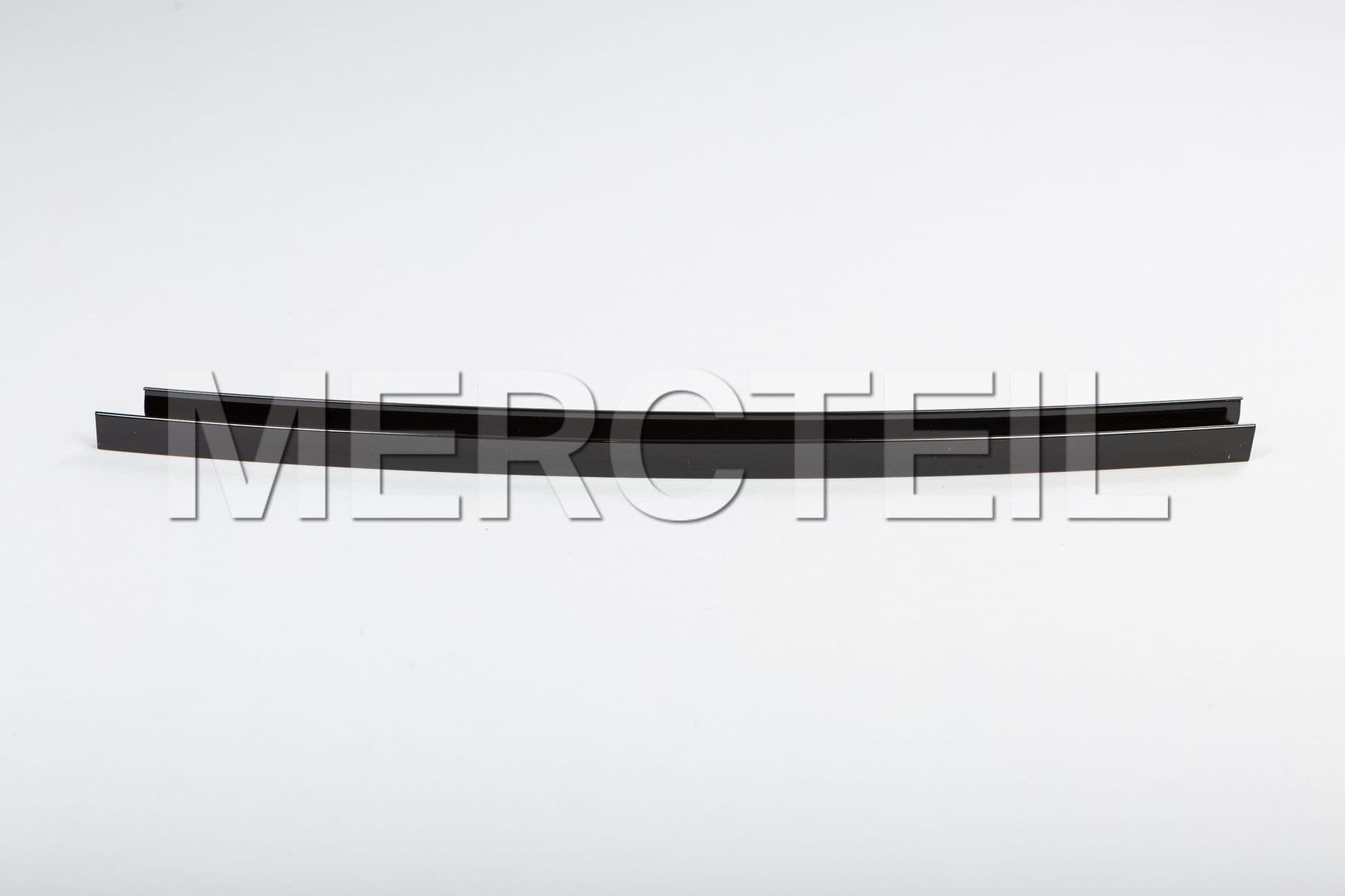 Buy the spare part BMW 51357410048 window guide