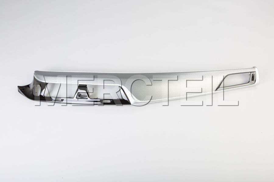 Kaufen Sie das Ersatzteil BMW 51458070620 blende i tafel alu rhombi