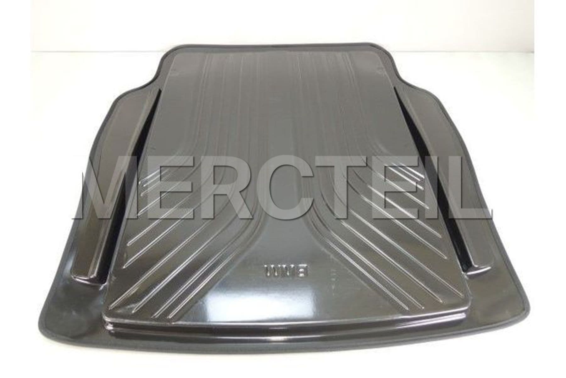 Buy the spare part BMW 51472295245 fitted luggage compartment mat