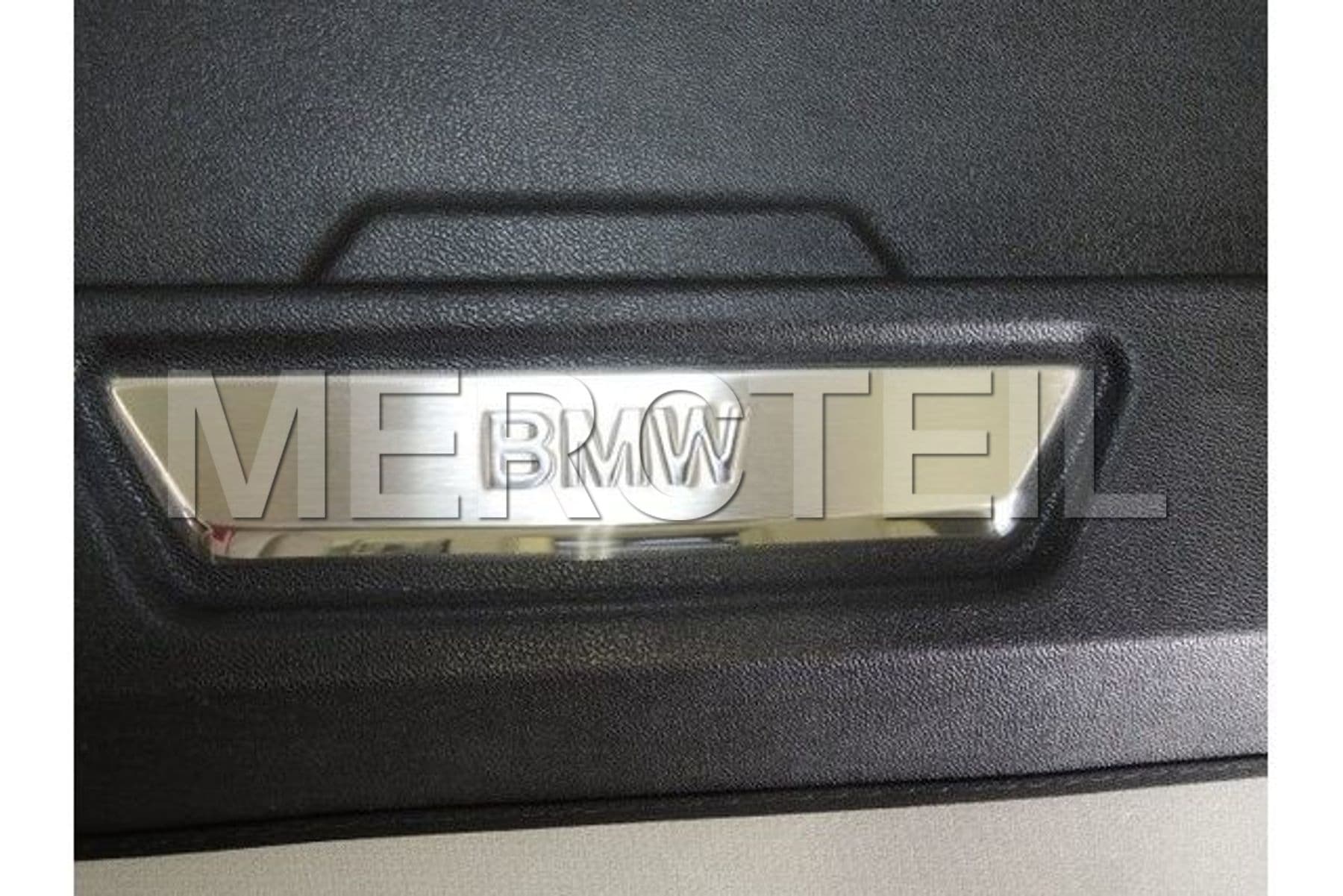 Buy the spare part BMW 51472347734 fitted lugga