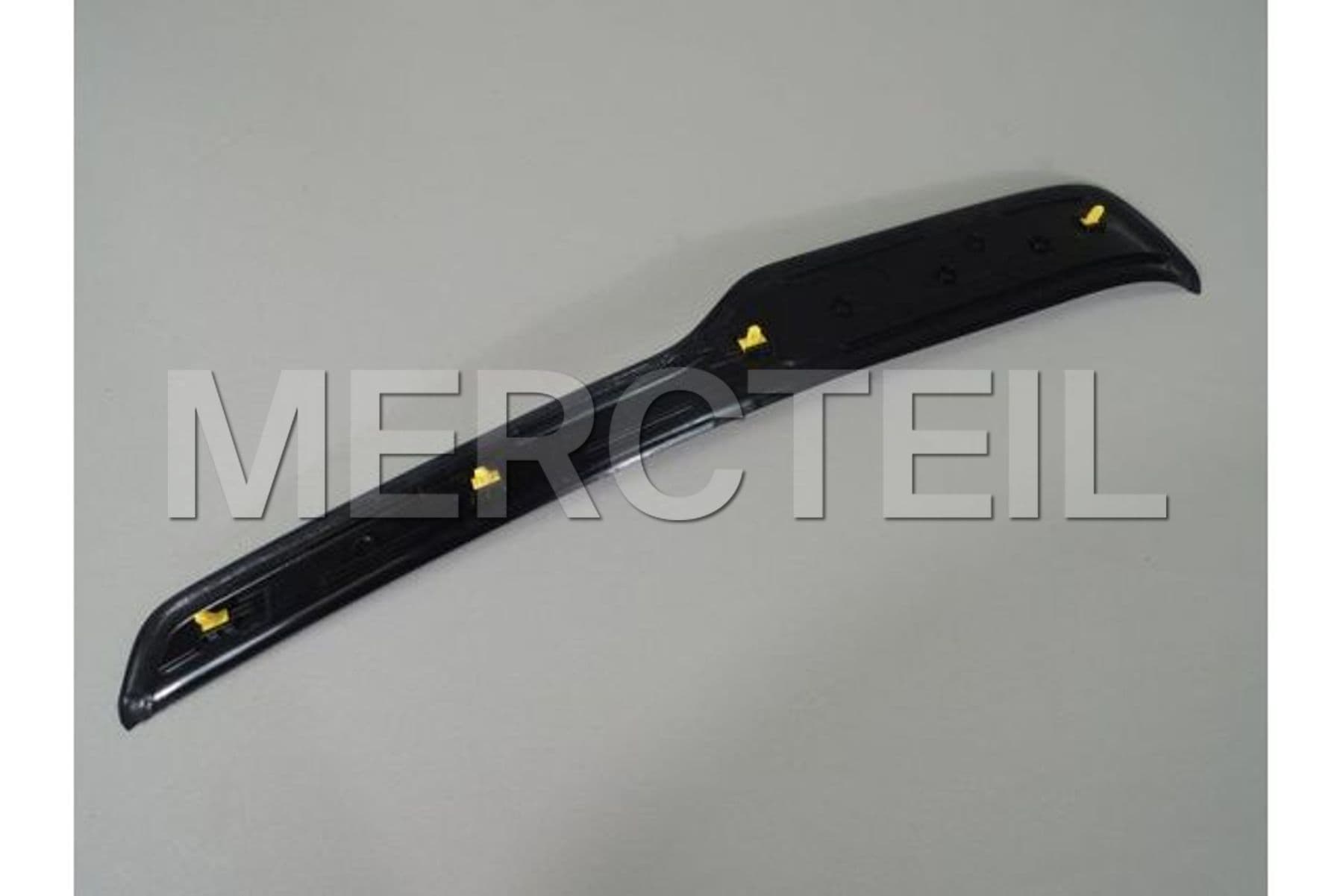 Buy the spare part BMW 51477907160 m trim piece