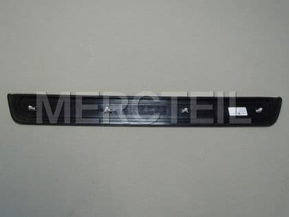 Buy the spare part BMW 51478050053 m trim cover