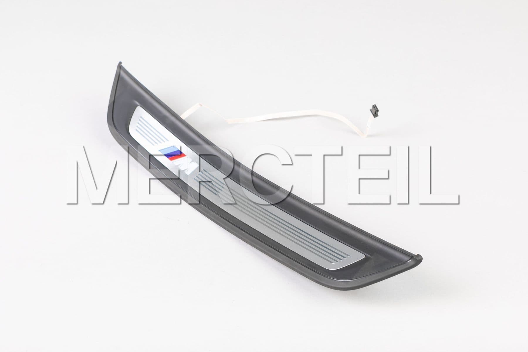 Buy the spare part BMW 51478064905 cover door