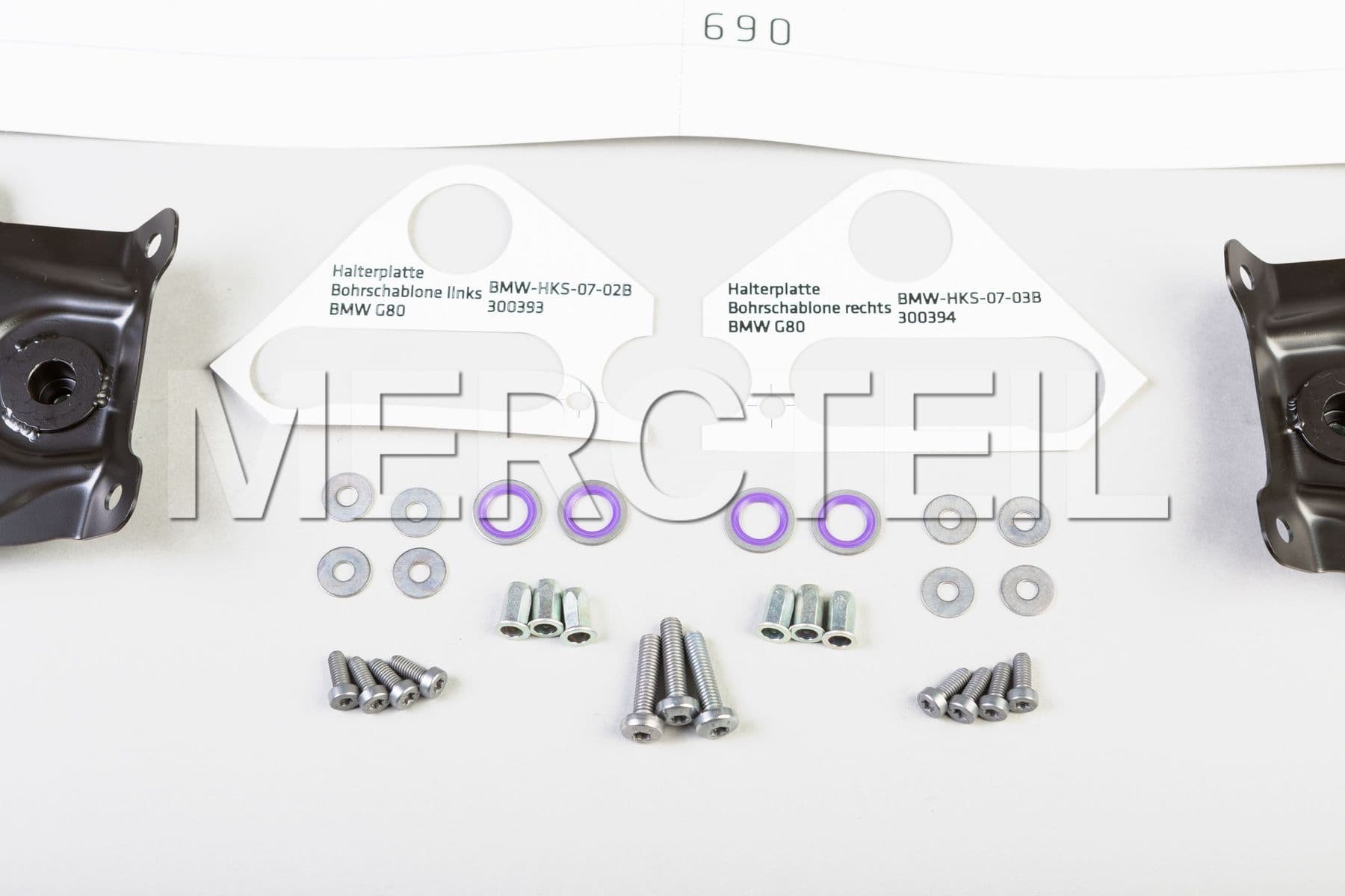 Buy the spare part BMW 51625A1CCB3 set of adapt