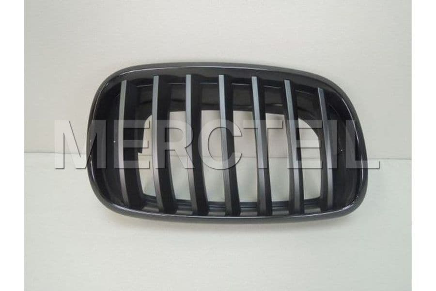 Buy the spare part BMW 51712150246 trim grill