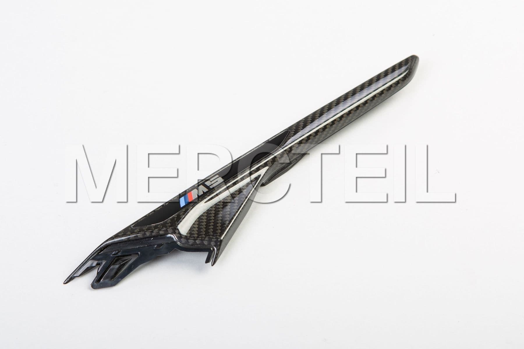 Buy the spare part BMW 51712447093 ornamental g