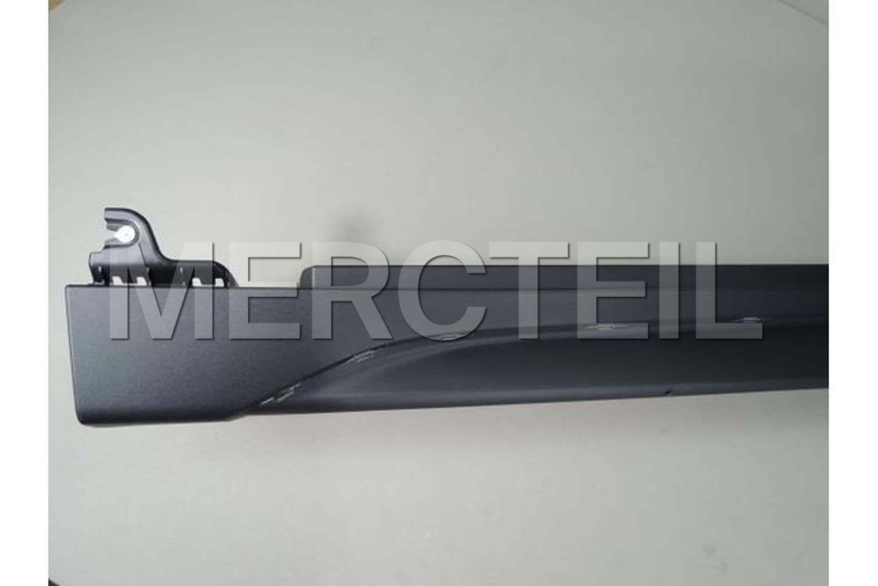 Buy the spare part BMW 51777403399 side skirt t