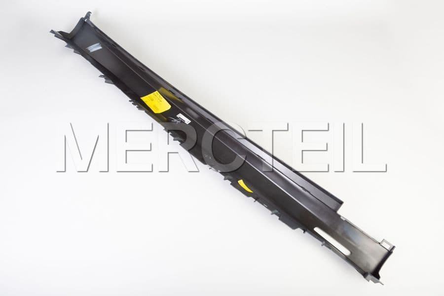 Buy the spare part BMW 51778099111 door sill co