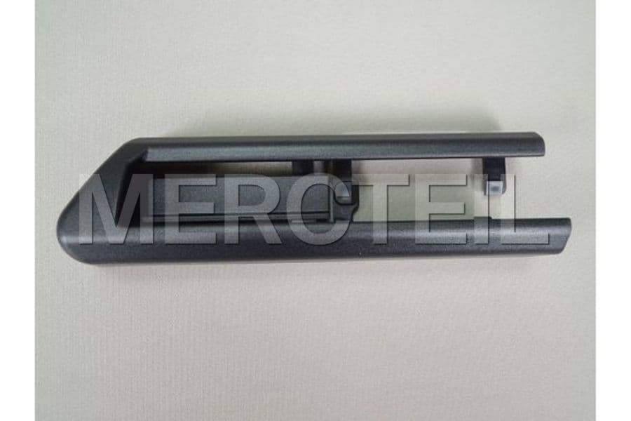 Buy the spare part BMW 52207340354 cover seat