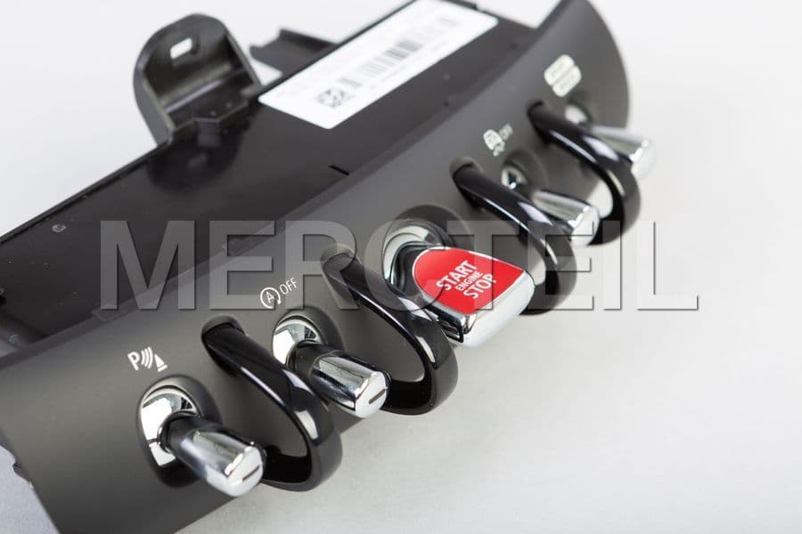 Buy the spare part BMW 61316838209 switch unit