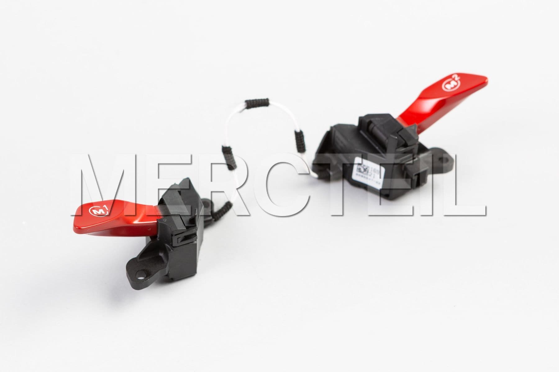 Buy the spare part BMW 61318090047 m multifunct