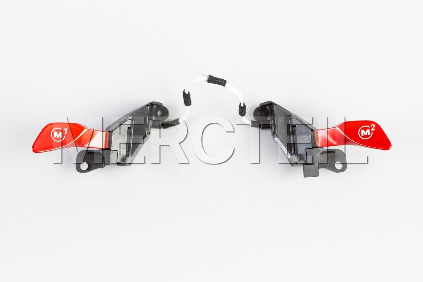 Buy the spare part BMW 61318090047 m multifunct