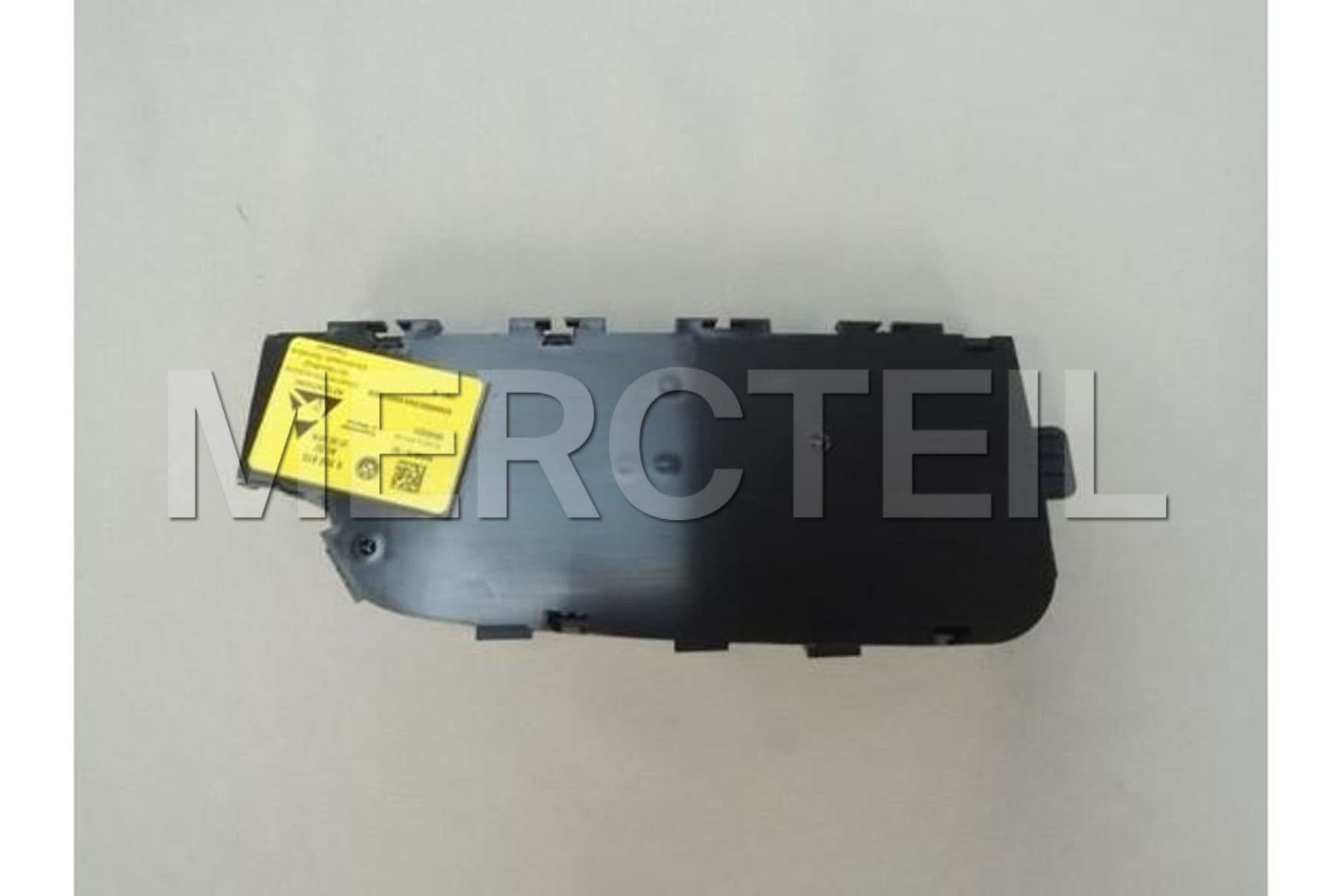 Buy the spare part BMW 61319359815 seat adjustm