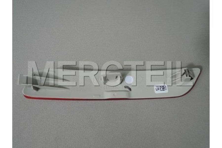 Buy the spare part BMW 63147847591 reflector le