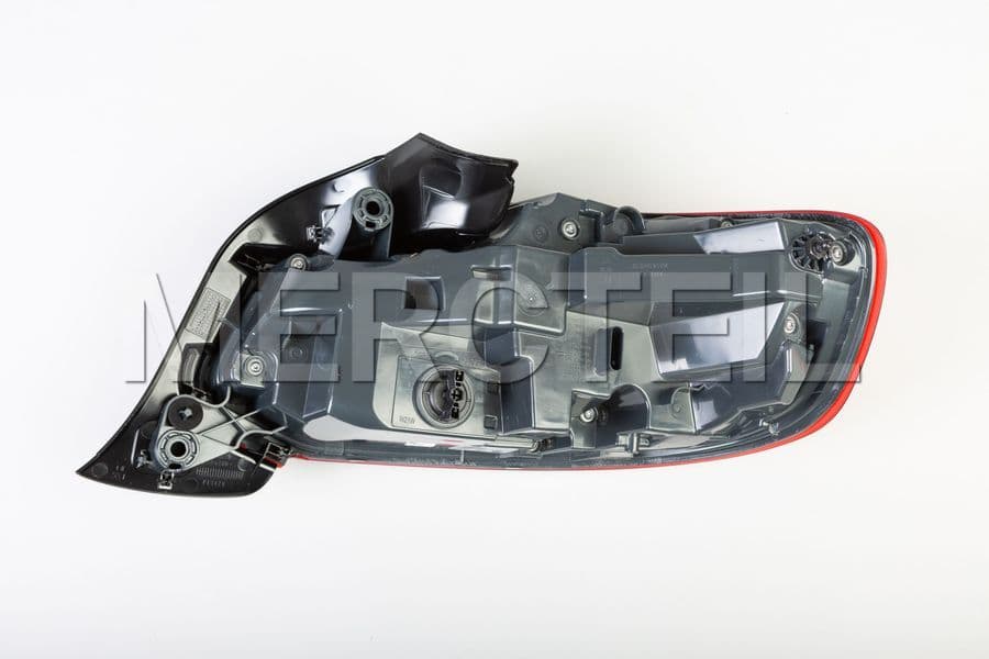 Buy the spare part BMW 63217420991 tail light