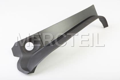 Buy the spare part BMW 63218492303 trim drip r